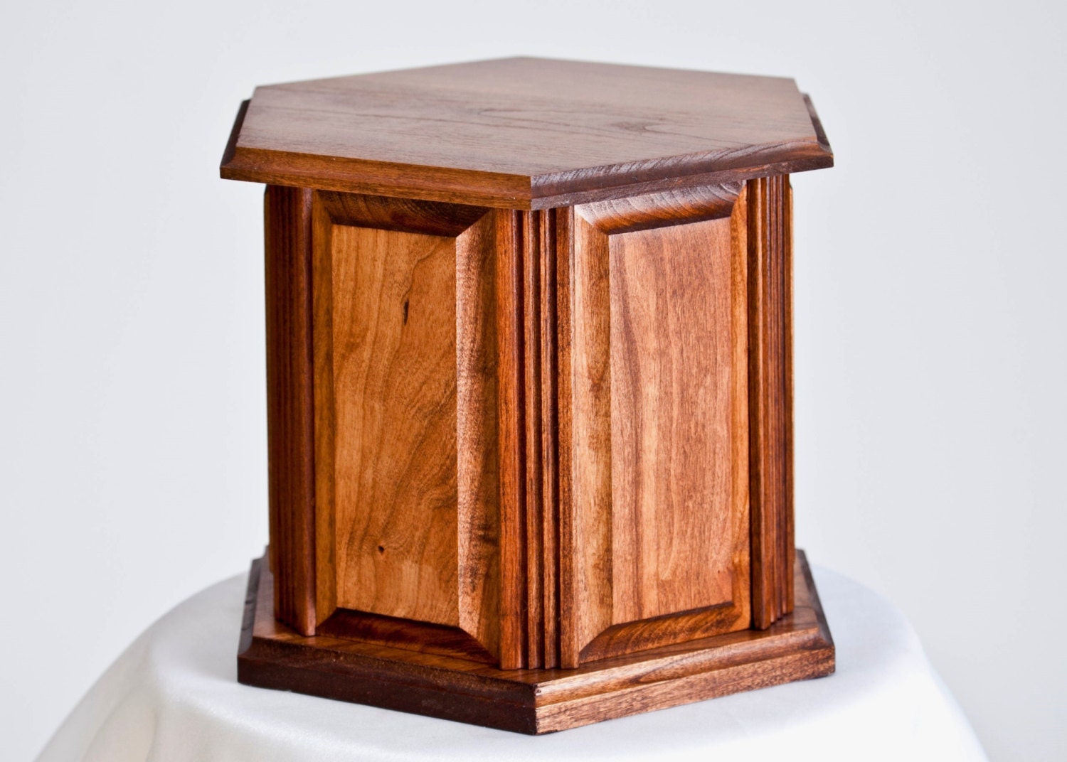 Wood Display Urn 3 Finishes/Engravable