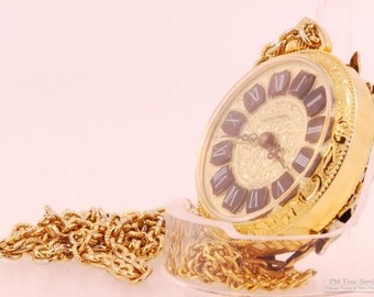 Suizo vintage quartz wrist watch oversized gold-toned by pmtime