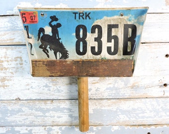 Horse license plate | Etsy