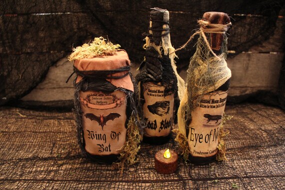 Halloween Potion Bottle Set Wing of Bat
