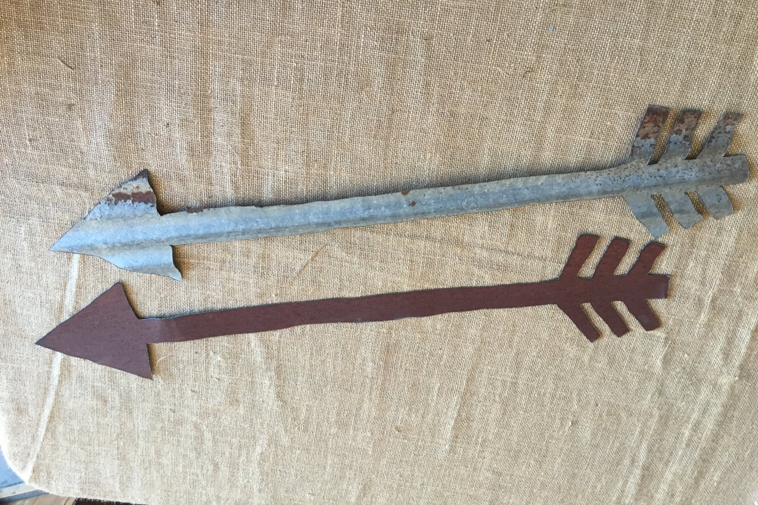 Large 28 long rusty tin arrow flat rusty tin arrow