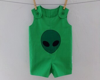 Green alien | Etsy