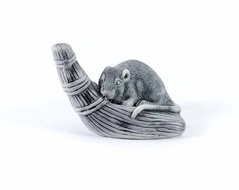 Russian mouse | Etsy