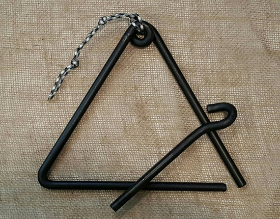 Triangle Dinner Bell Blacksmith Western Chuck Wagon Bell Farm