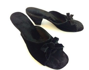 Velvet slippers | Etsy