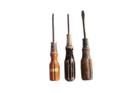 Vintage Wood Handle Screwdriver Tools Set of 3