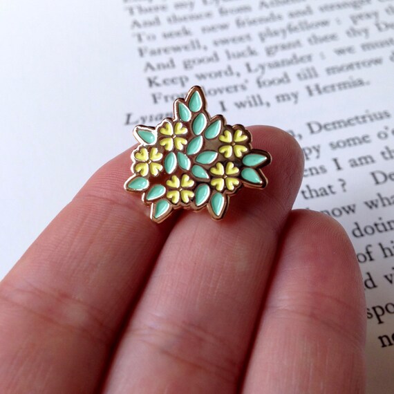 Primrose Soft Enamel Pin Shakespeare's Flowers