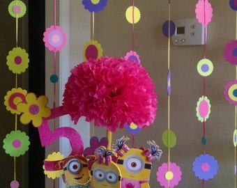 Minion centerpiece | Etsy