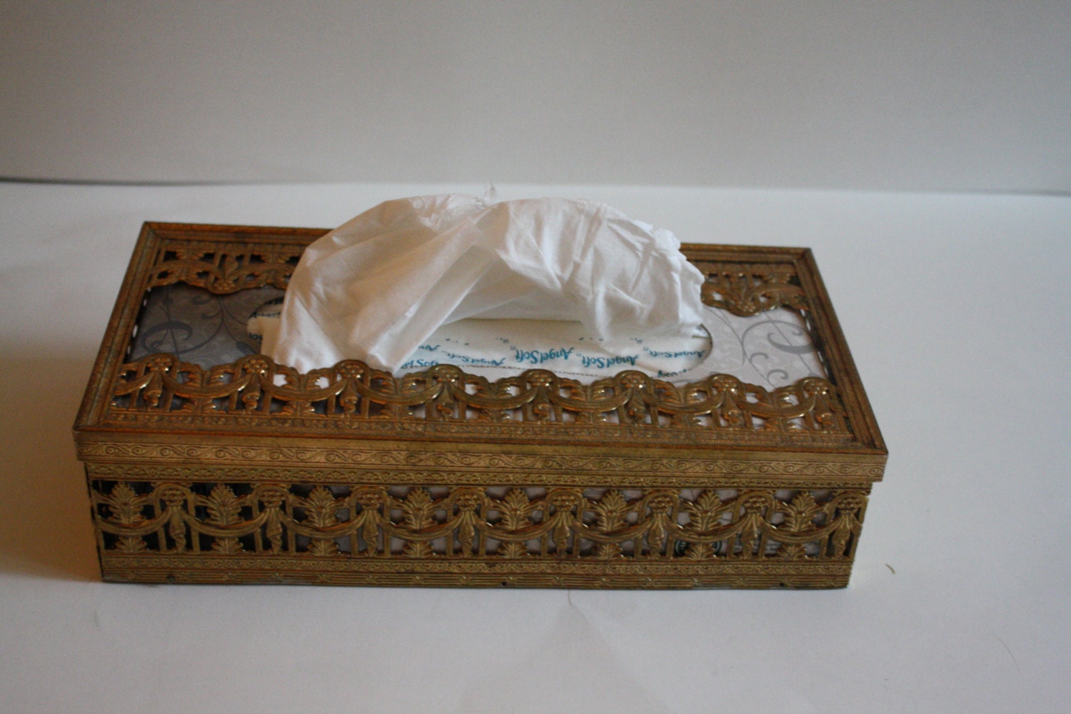 Vintage Gold-tone Metal Filigree Vanity Tissue Box Kleenex Holder with ...