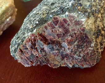 Garnet in matrix | Etsy