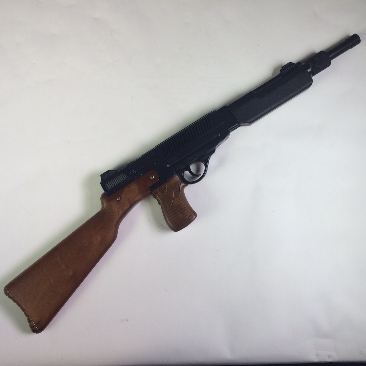 Edison Giocattoli Matic 45 supermatic toy gun from Italy. Cap