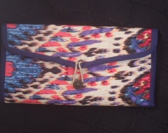Items similar to Womens clutch wallet handmade fabric wallet on Etsy