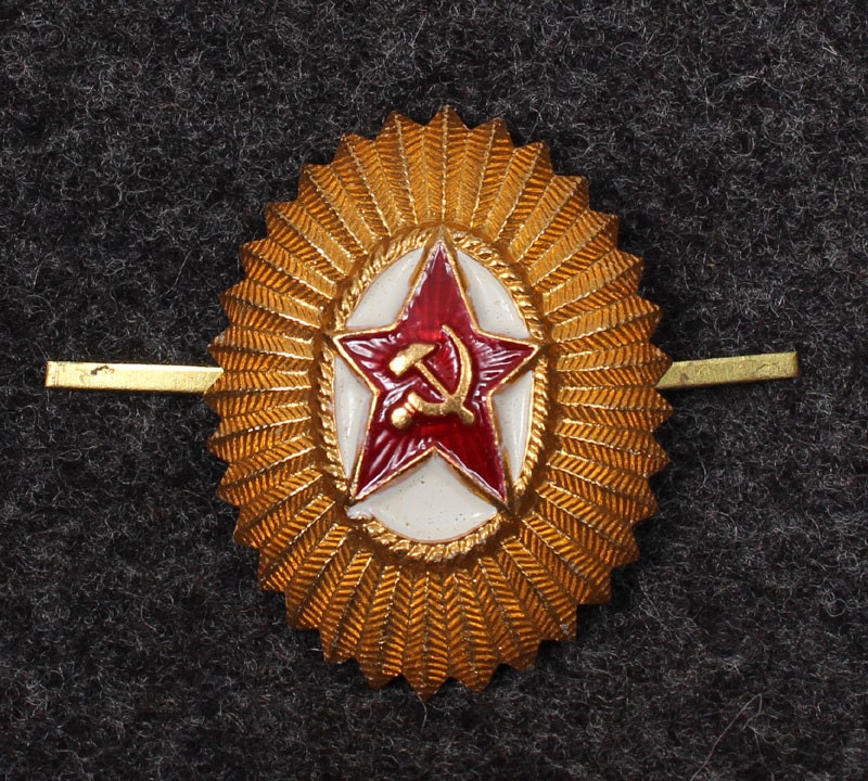 Soviet Army hat badge Officers insignia hat pin