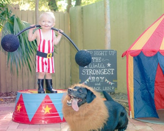 Strongman costume | Etsy