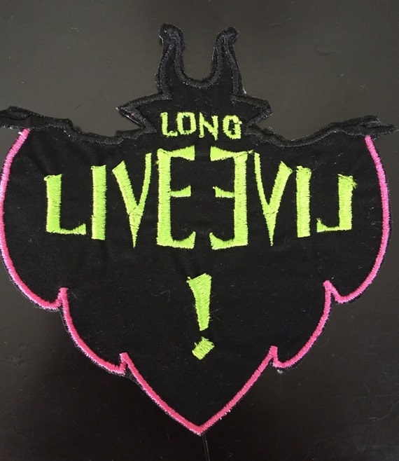 Disney descendants inspired Mal's Long Live Evil Symbol