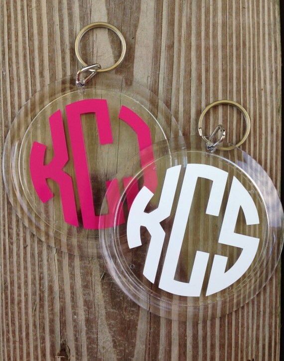 Monogrammed Keychain Personalized Keychain Large by TheGiftingSpot