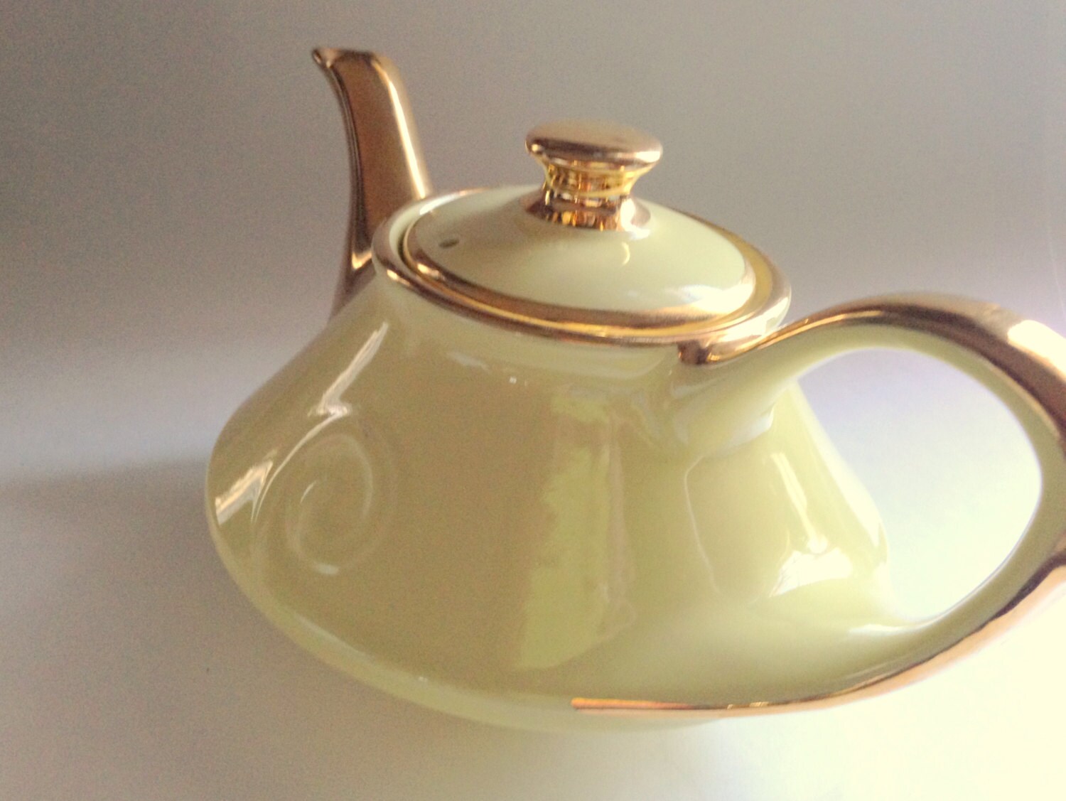 Pearl China Company, Retro Teapot, Sugar Bowl and Creamer, Yellow Tea ...