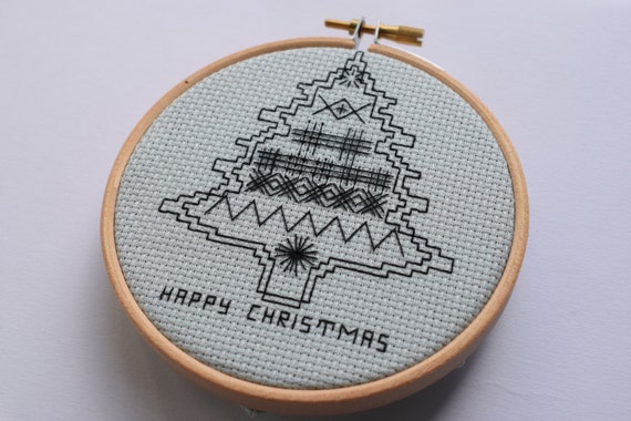 Christmas tree / Blackwork / Black work embroidery pattern