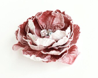 Perla Blush Flower Pearl and Rhinestone Comb by EmiciLivet on Etsy