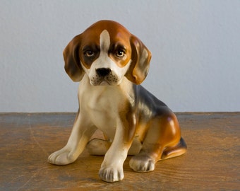 Beagle figurine | Etsy