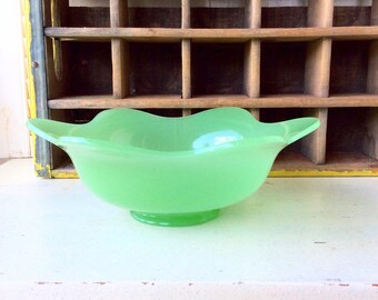 Jadeite bowl | Etsy