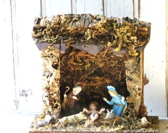 Wooden creche | Etsy