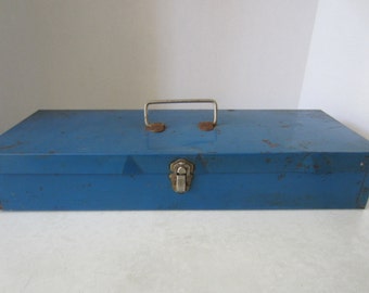 Vintage tool box | Etsy