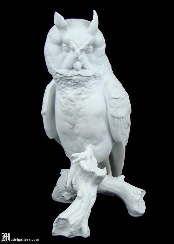 Porcelain Owl old matte unglazed porcelain figurine Kaiser