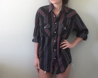 Unique flannel shirt related items | Etsy