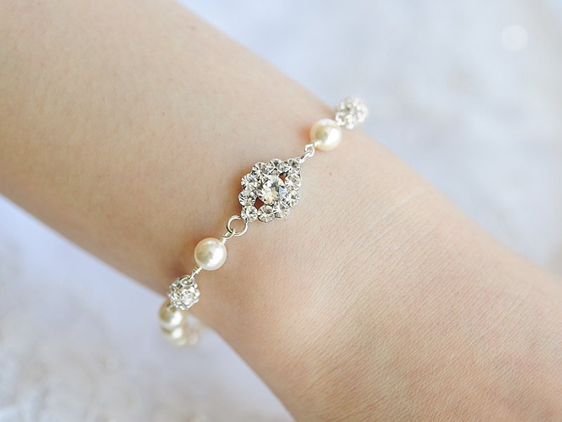 Pearl Bridal Bracelet Crystal Wedding Bracelet Oval