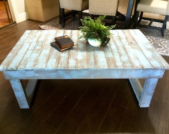 Items similar to Reclaimed spool pallet coffee table on decorative ...