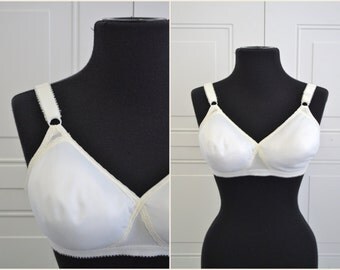 Cross your heart bra | Etsy