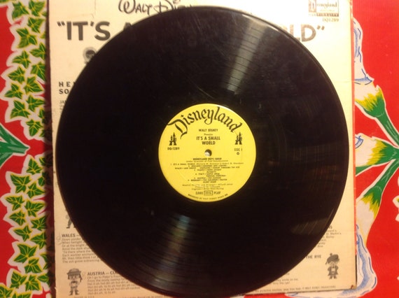 Vintage Disney It's A Small World album Disneyland by ApronForest