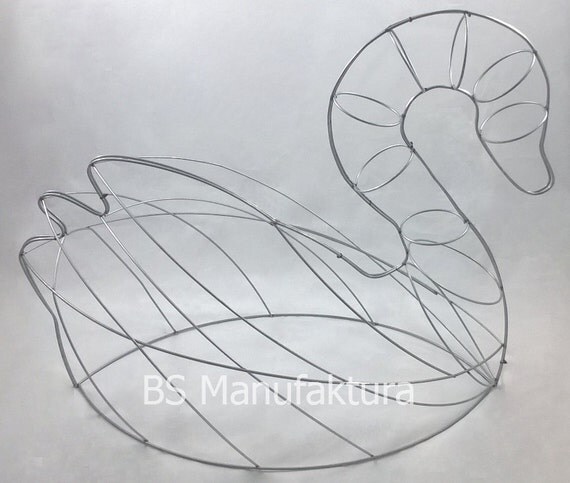 Topiary metal wire frame SWAN 70cm