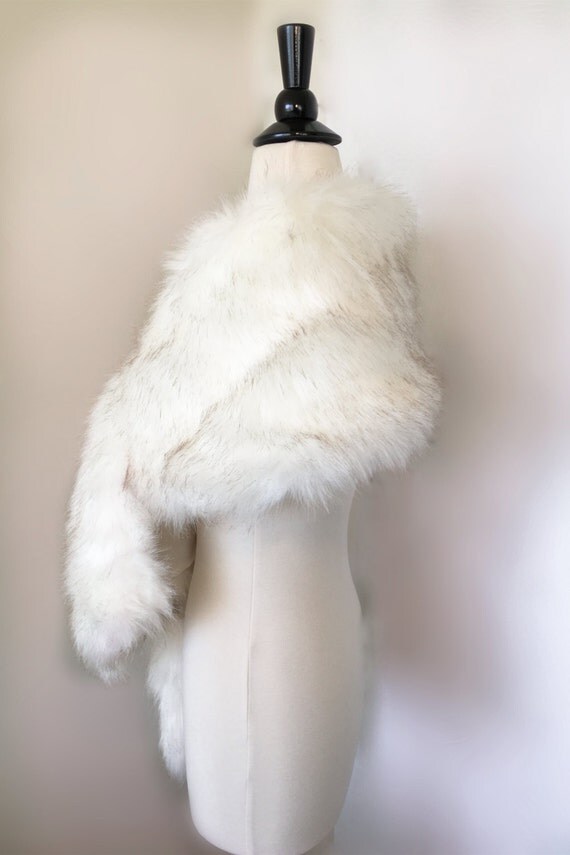 Ivory faux fur bridal wrap Wedding Fur shrug White Fur Wrap