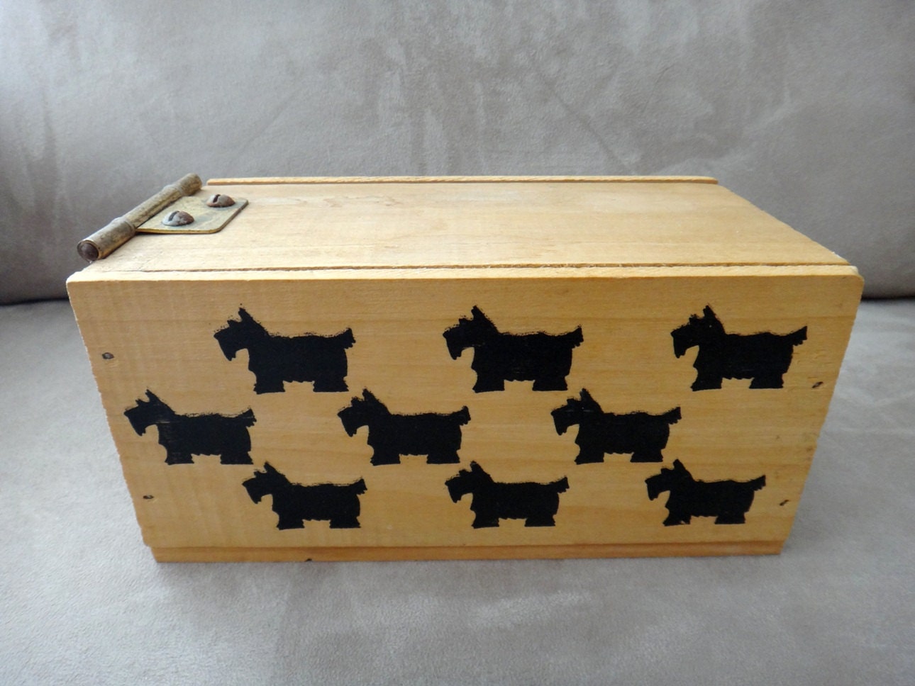 Vintage Scottie / Scotty Dog Wooden Box w/ Hinged Lid – Walker ...