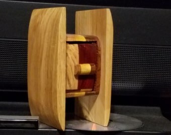 Items similar to Paducah Box ( Primitive) on Etsy