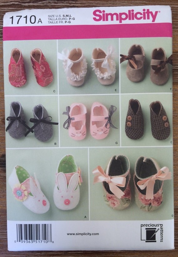 UNCUT Simplicity 1710 Baby Shoes Craft Pattern Size SML