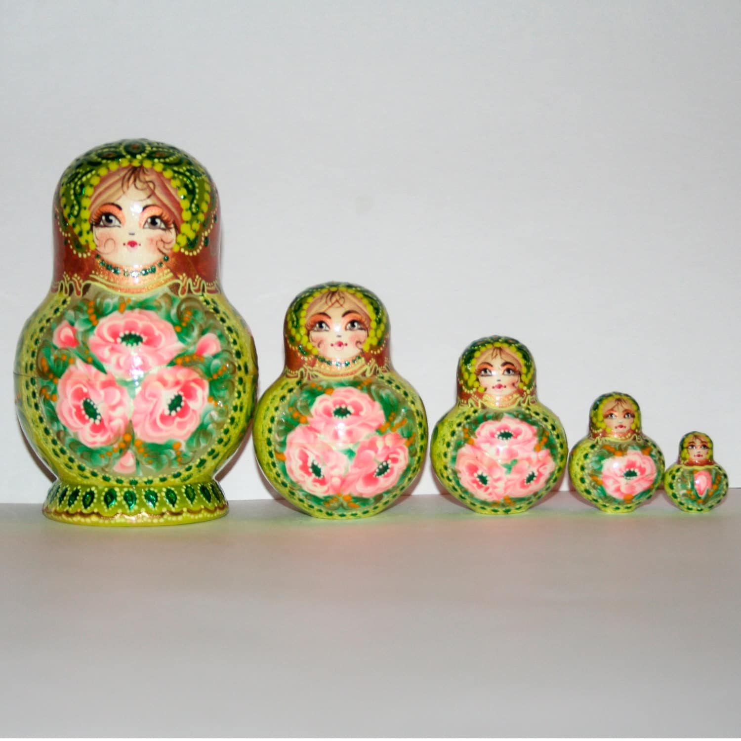 Nesting doll Spring green nesting dolls russian matryoshka