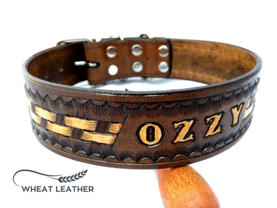 PERSONALIZED LEATHER COLLAR // With name // by WheatLeather