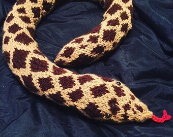 Items similar to Seed Bead PATTERN Tubular Peyote Stitch for Diamond ...