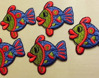 Items similar to 4 pcs crochet fish appliques on Etsy