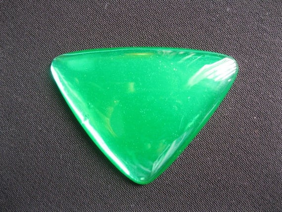 Peridot Triangle gem