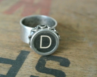 Typewriter key ring | Etsy