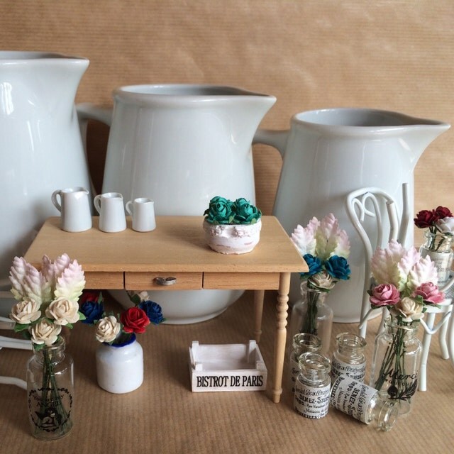 Dollhouse Miniatures scale 1:12 by miniaturasmjose on Etsy