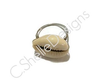 Cowrie shell ring | Etsy