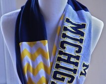 University of Michigan Wolverines Infinity Scarf
