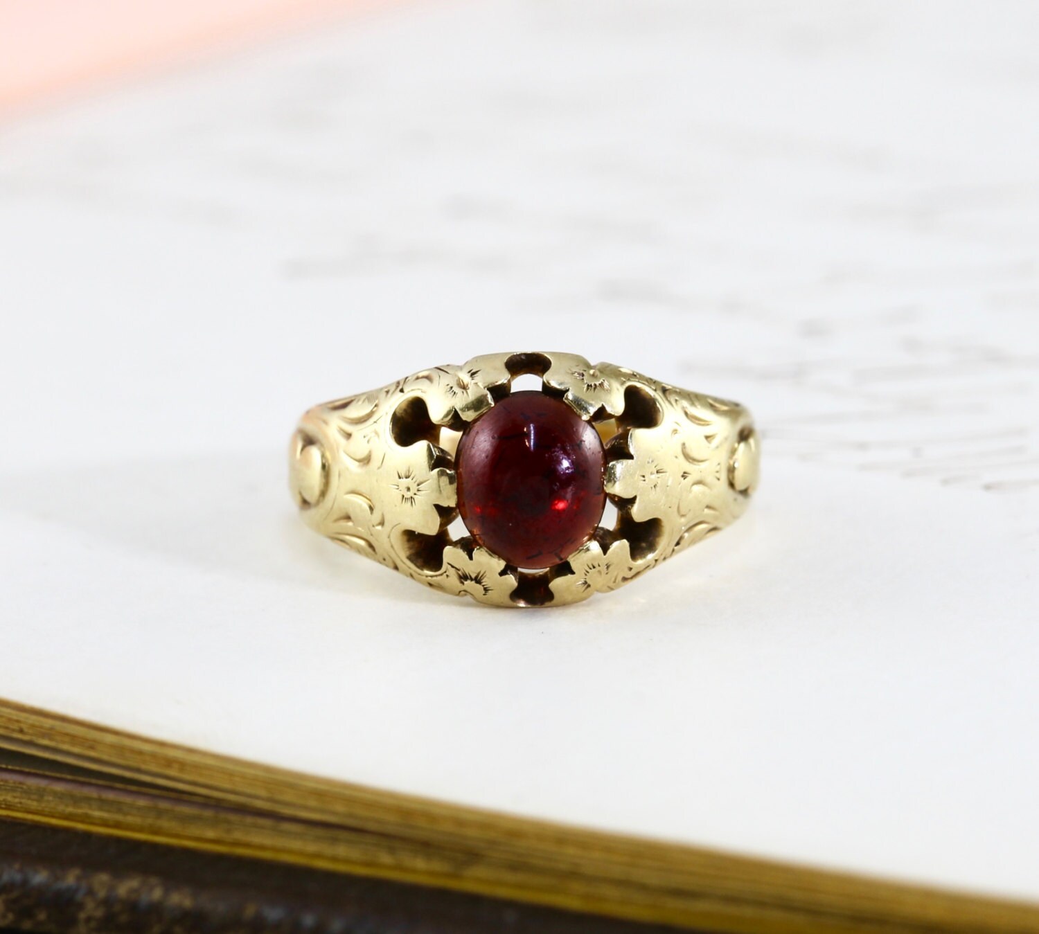 Victorian Garnet Ring Antique 14k Yellow Gold Solitaire