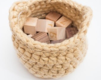 Items similar to Crochet thread Tote Bag on Etsy