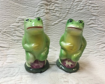 Ceramic frogs | Etsy